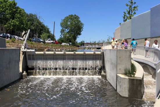 Crest Gates | Spillway Gates | Steel Fab Inc.