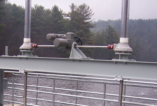 Screw Stem Hoists | Electric Actuator Hoists | Steel Fab Inc.